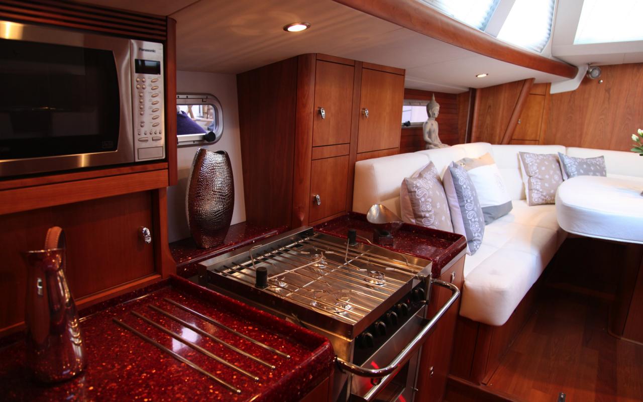 Oyster 46 | Oyster Yachts