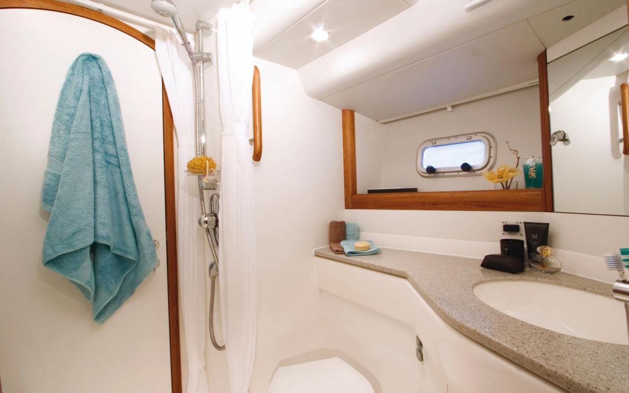 Oyster 46 | Oyster Yachts