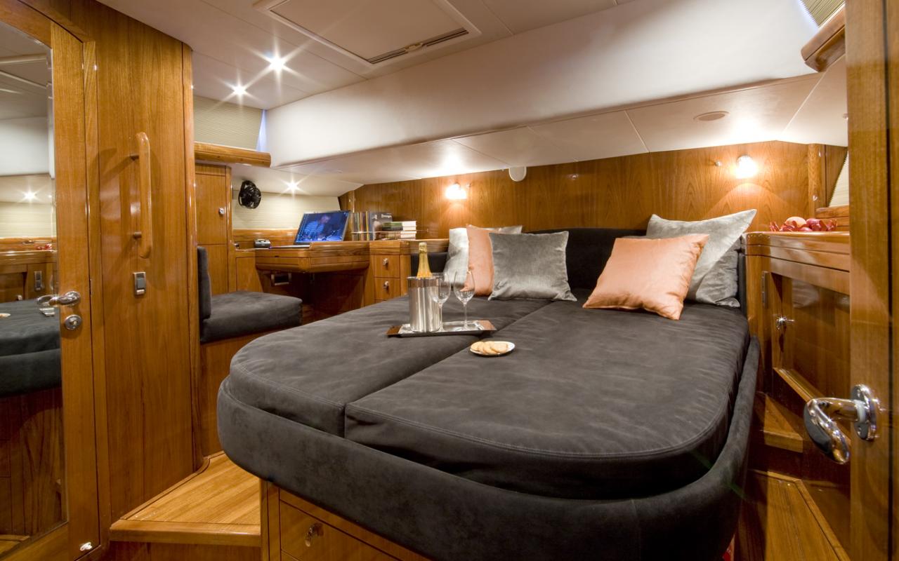 Oyster 56 | Oyster Yachts