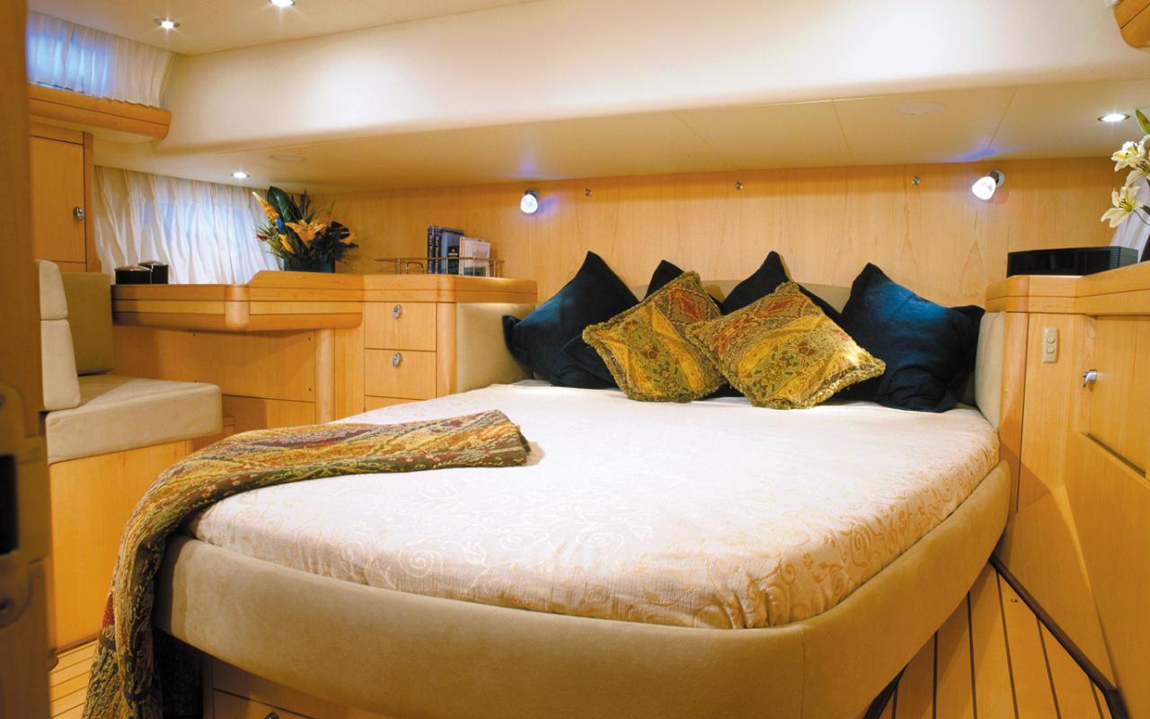 Oyster 56 | Oyster Yachts