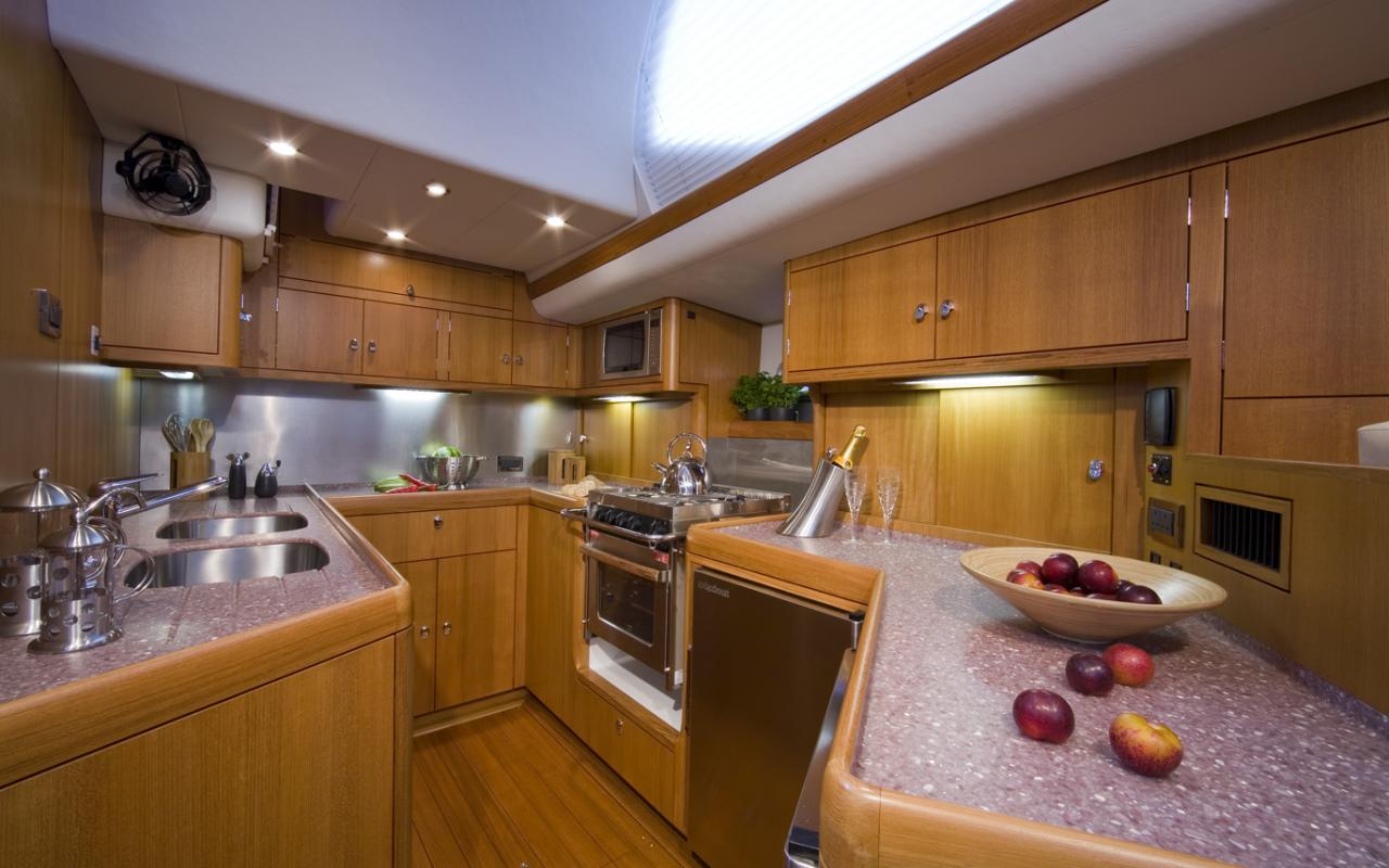 Oyster 655 | Oyster Yachts