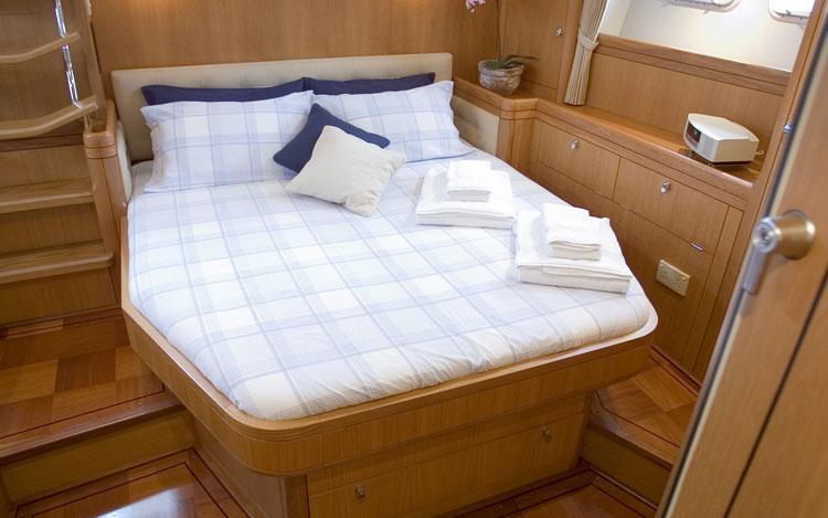 Oyster 66 | 66 Foot Yacht | Oyster Yachts