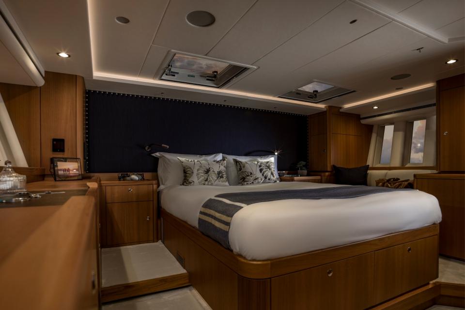 70 Foot Yacht | Oyster 675 | Ocean Sailboat | Oyster Yachts