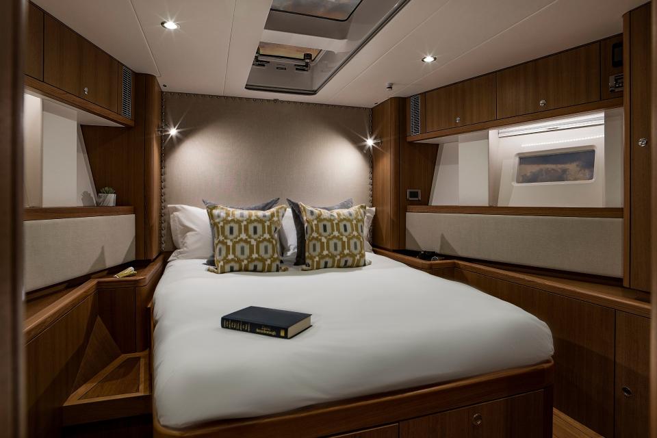 70 Foot Yacht | Oyster 675 | Ocean Sailboat | Oyster Yachts