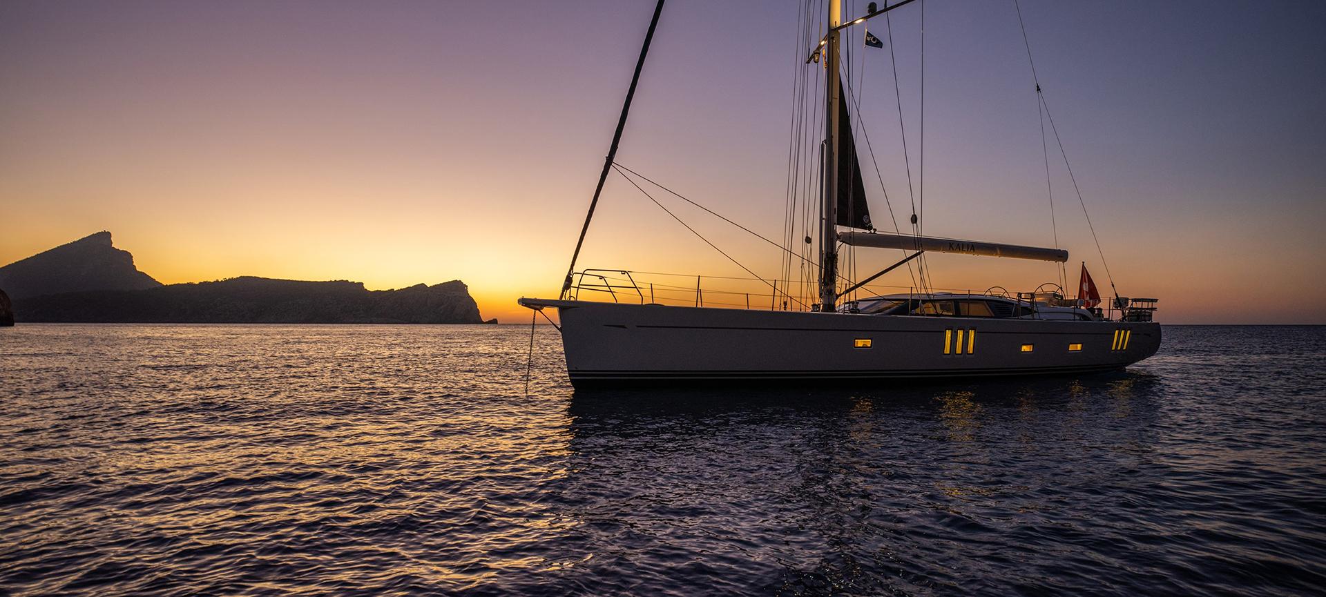 Oyster 745 | 75 Foot Yacht | Offshore Sailboat | Oyster Yachts