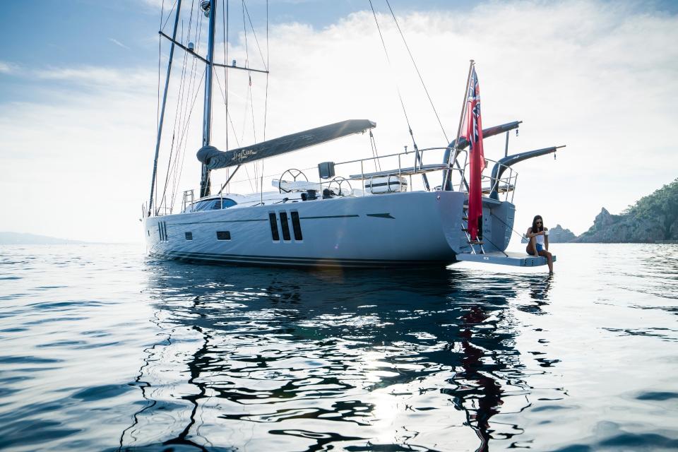 Oyster 745 Long Range Cruising Yacht | 75 Foot Offshore Sailboat ...