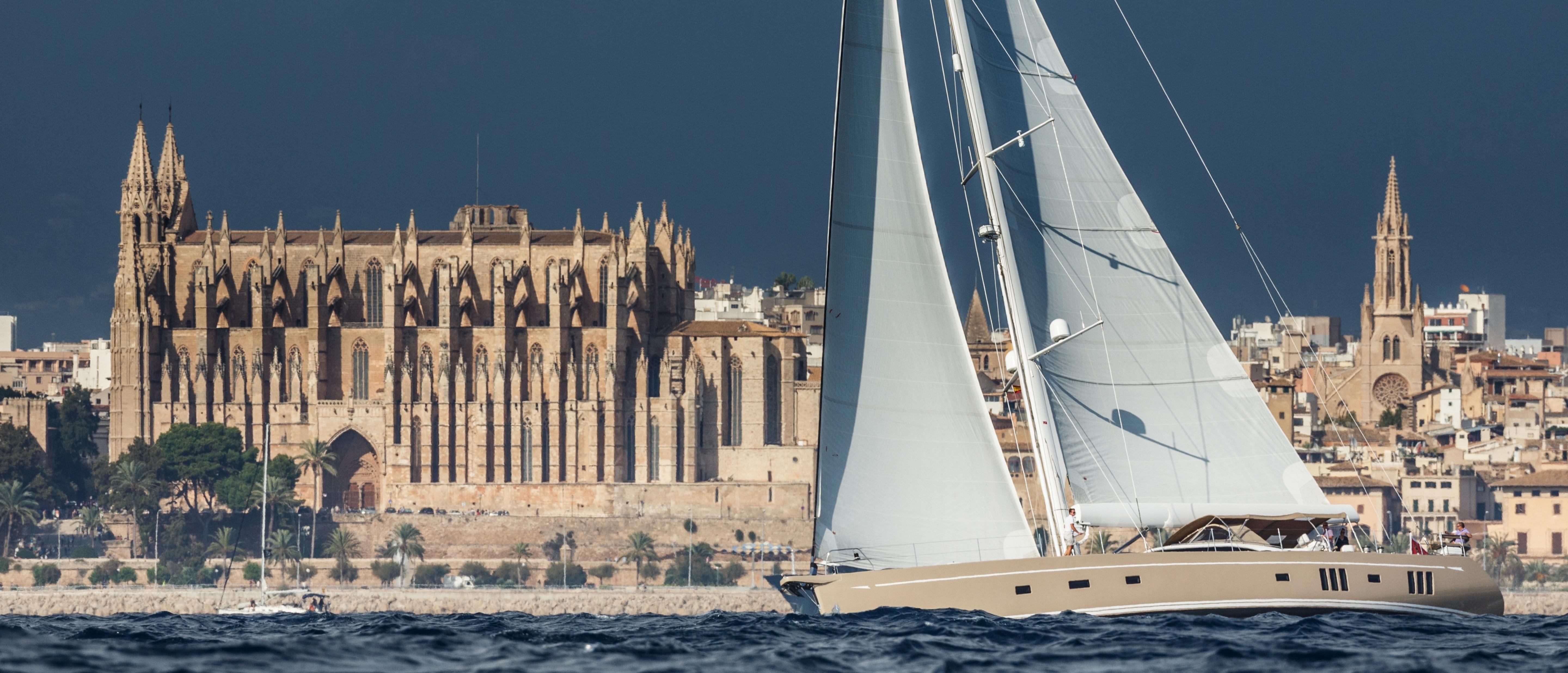 Sailing Palma | Oyster Yachts